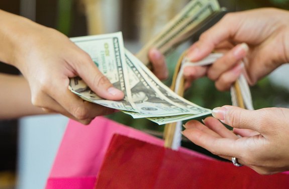 Cash Me If You Can: The Impacts of Cashless Businesses... (Federal ...