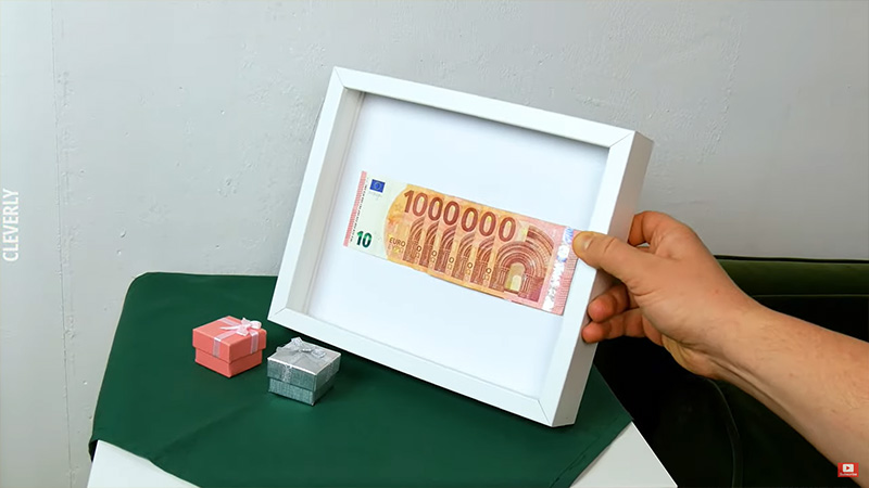 10 Creative Ways to Give Christmas Cash